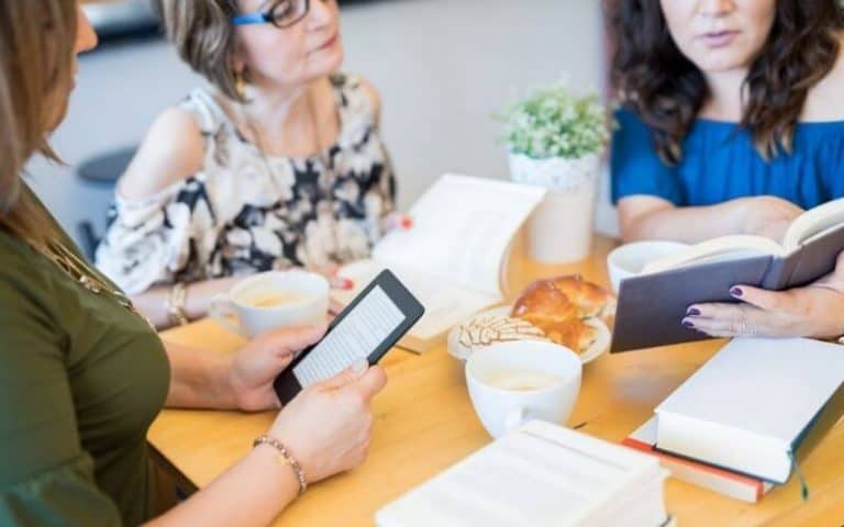 How to Start a Successful Book Club: A Comprehensive Guide - Mind Joggle